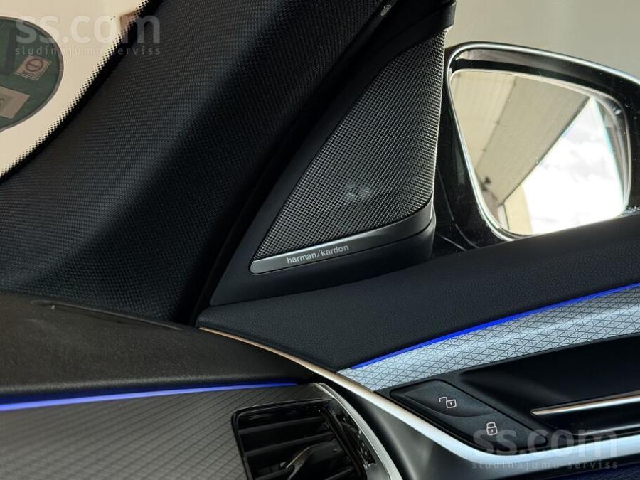 Black BMW 530 2018 in Tukums, with an engine capacity of 2.00 L and mileage of 200 thousand km for 22499 €, photo 15 on AUTOMOTO.COM.LV