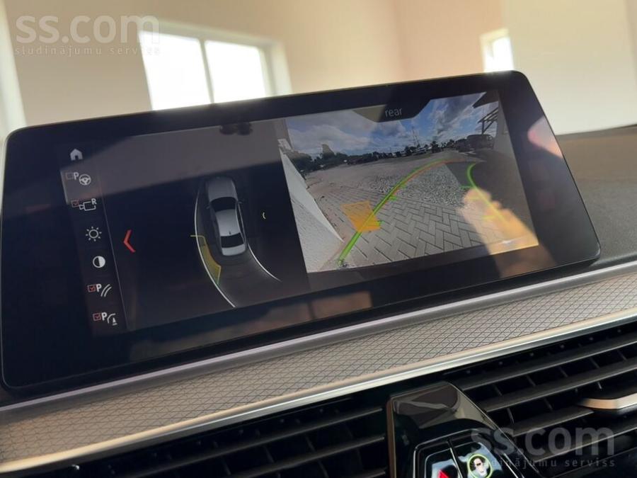 Black BMW 530 2018 in Tukums, with an engine capacity of 2.00 L and mileage of 200 thousand km for 22499 €, photo 20 on AUTOMOTO.COM.LV