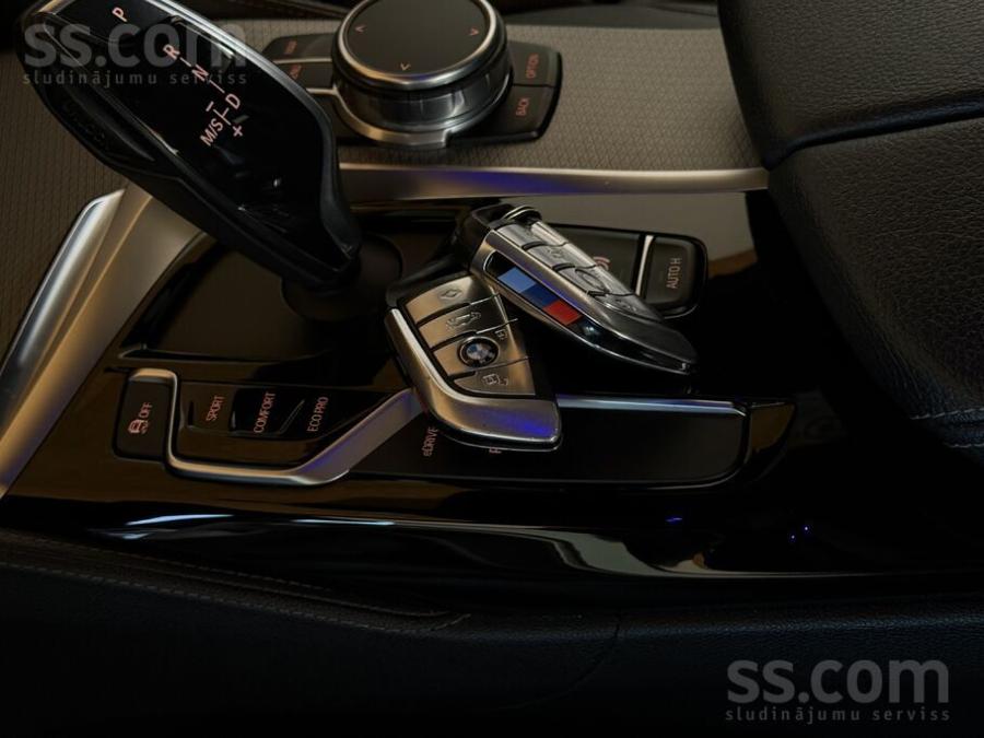 Black BMW 530 2018 in Tukums, with an engine capacity of 2.00 L and mileage of 200 thousand km for 22499 €, photo 27 on AUTOMOTO.COM.LV