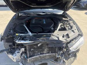 Black BMW 530 2018 in Vilnius, with an engine capacity of 2.00 L and mileage of 63 thousand km for 14500 €, photo 3 on AUTOMOTO.COM.LV