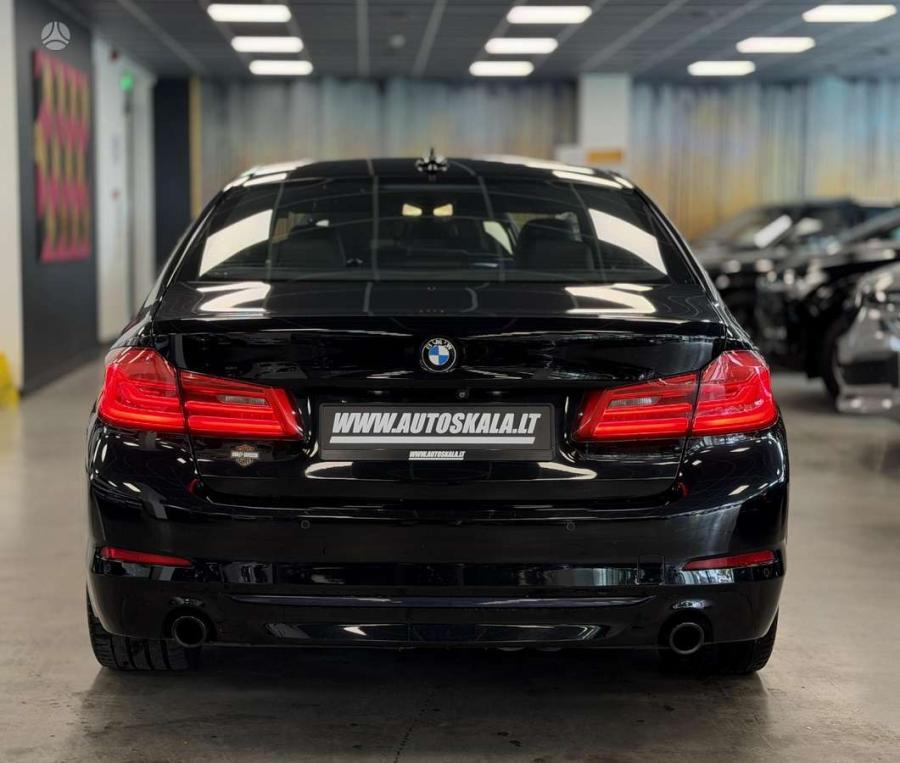 Melns BMW 530 2018 Klaipėda, ar dzinēja tilpumu 2.99 L un nobraukumu 259 tūkst. km par 21900 €, foto 5 vietnē AUTOMOTO.COM.LV