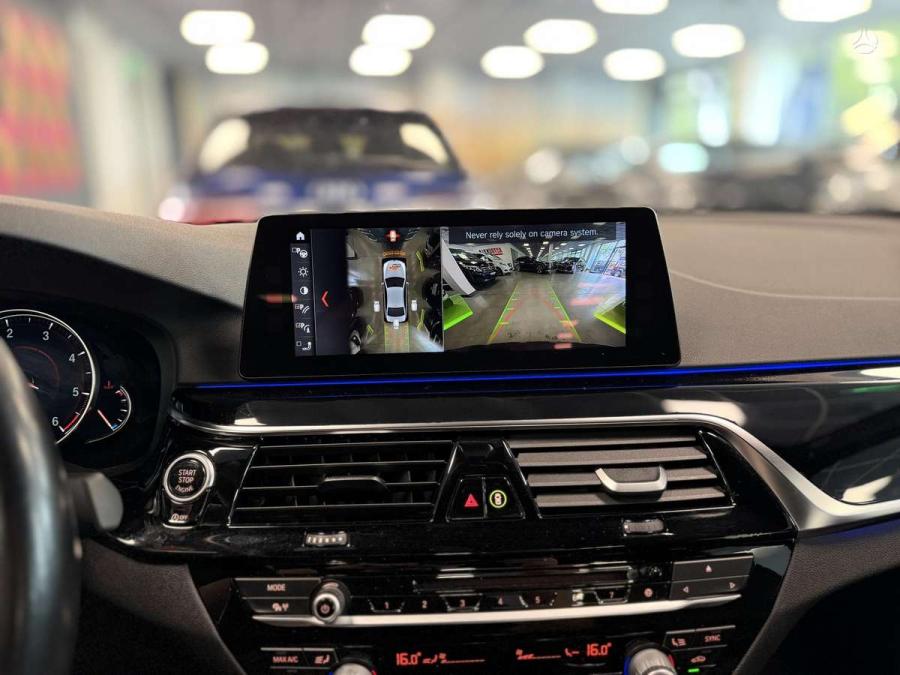 Melns BMW 530 2018 Klaipėda, ar dzinēja tilpumu 2.99 L un nobraukumu 259 tūkst. km par 21900 €, foto 6 vietnē AUTOMOTO.COM.LV