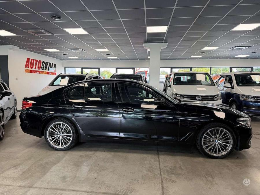 Melns BMW 530 2018 Klaipėda, ar dzinēja tilpumu 2.99 L un nobraukumu 259 tūkst. km par 21900 €, foto 8 vietnē AUTOMOTO.COM.LV