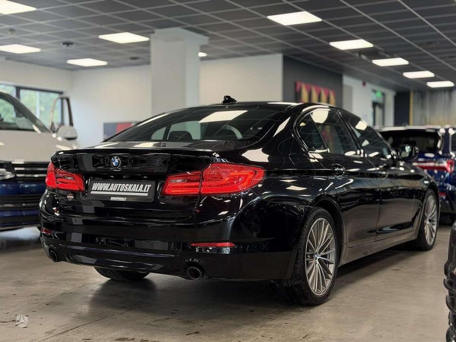 Melns BMW 530 2018 Klaipėda, ar dzinēja tilpumu 2.99 L un nobraukumu 259 tūkst. km par 21900 €, foto 15 vietnē AUTOMOTO.COM.LV