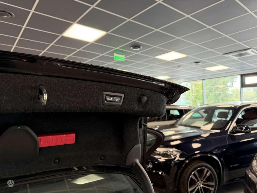 Melns BMW 530 2018 Klaipėda, ar dzinēja tilpumu 2.99 L un nobraukumu 259 tūkst. km par 21900 €, foto 17 vietnē AUTOMOTO.COM.LV