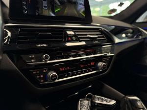 Melns BMW 530 2018 Klaipėda, ar dzinēja tilpumu 2.99 L un nobraukumu 259 tūkst. km par 21900 €, foto 25 vietnē AUTOMOTO.COM.LV