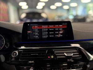 Melns BMW 530 2018 Klaipėda, ar dzinēja tilpumu 2.99 L un nobraukumu 259 tūkst. km par 21900 €, foto 29 vietnē AUTOMOTO.COM.LV
