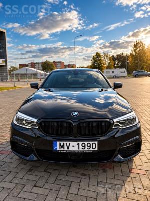 Melns BMW 530 2018 Valmiera, ar dzinēja tilpumu 3.00 L un nobraukumu 305 tūkst. km par 23500 €, foto 3 vietnē AUTOMOTO.COM.LV