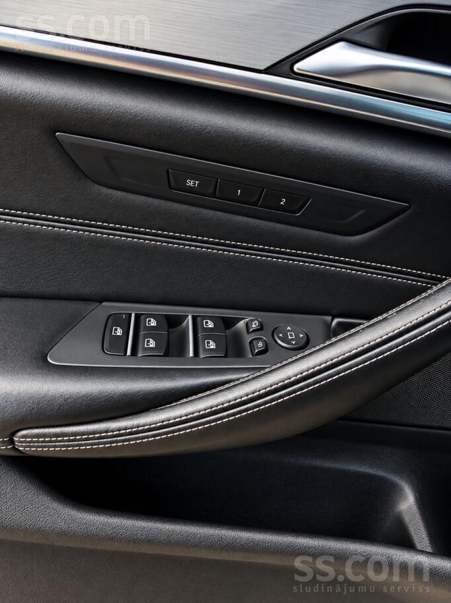 Melns BMW 530 2018 Valmiera, ar dzinēja tilpumu 3.00 L un nobraukumu 305 tūkst. km par 23500 €, foto 9 vietnē AUTOMOTO.COM.LV