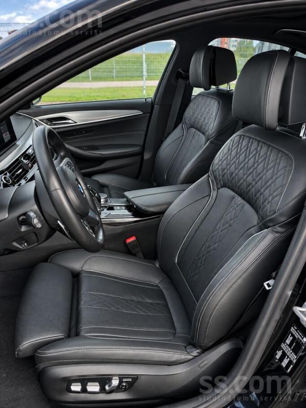Melns BMW 530 2018 Valmiera, ar dzinēja tilpumu 3.00 L un nobraukumu 305 tūkst. km par 23500 €, foto 11 vietnē AUTOMOTO.COM.LV