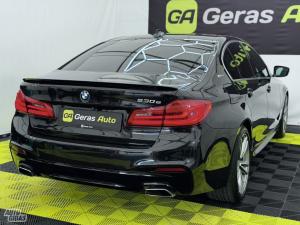 Black BMW 530 2019 in Avizieniai, with an engine capacity of 2.00 L and mileage of 123 thousand km for 22190 €, photo 5 on AUTOMOTO.COM.LV