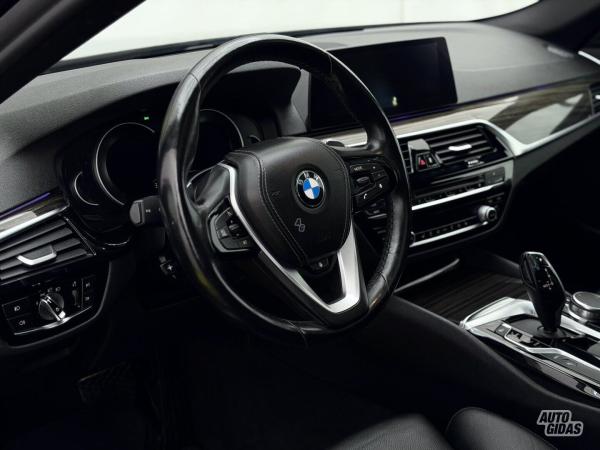 Black BMW 530 2019 in Avizieniai, with an engine capacity of 2.00 L and mileage of 123 thousand km for 22190 €, photo 9 on AUTOMOTO.COM.LV
