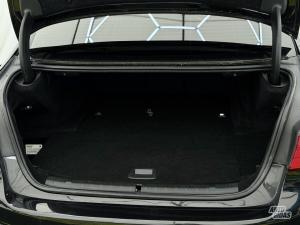 Black BMW 530 2019 in Avizieniai, with an engine capacity of 2.00 L and mileage of 123 thousand km for 22190 €, photo 13 on AUTOMOTO.COM.LV