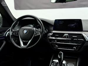 Black BMW 530 2019 in Avizieniai, with an engine capacity of 2.00 L and mileage of 123 thousand km for 22190 €, photo 19 on AUTOMOTO.COM.LV