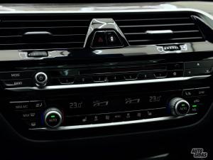 Black BMW 530 2019 in Avizieniai, with an engine capacity of 2.00 L and mileage of 123 thousand km for 22190 €, photo 26 on AUTOMOTO.COM.LV