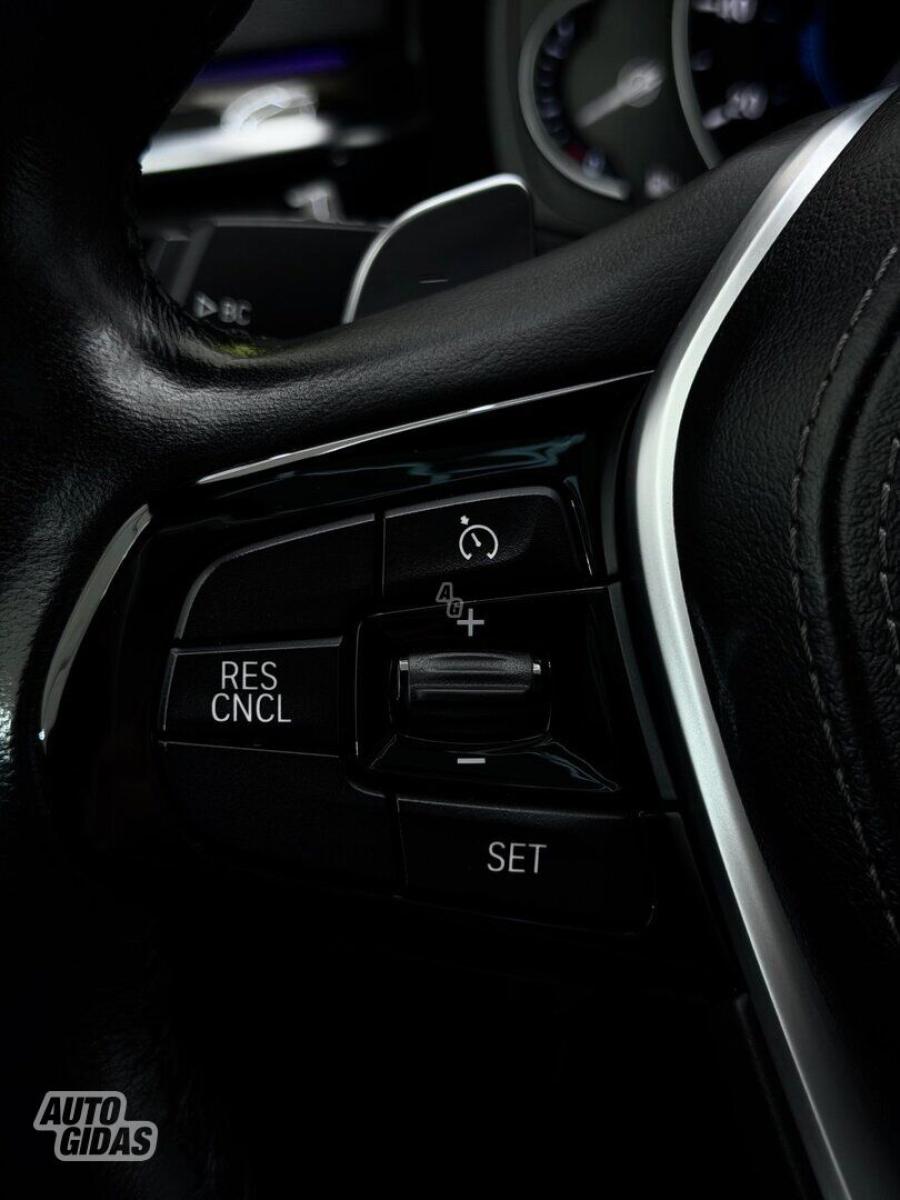 Black BMW 530 2019 in Avizieniai, with an engine capacity of 2.00 L and mileage of 123 thousand km for 22190 €, photo 33 on AUTOMOTO.COM.LV