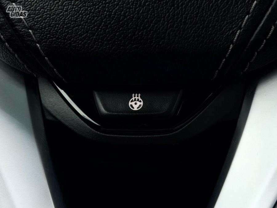Black BMW 530 2019 in Avizieniai, with an engine capacity of 2.00 L and mileage of 123 thousand km for 22190 €, photo 34 on AUTOMOTO.COM.LV