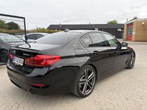 Melns BMW 530 2019 Viļņa, ar dzinēja tilpumu 2.00 L un nobraukumu 210 tūkst. km par 18900 €, foto 4 vietnē AUTOMOTO.COM.LV