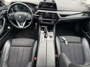 Melns BMW 530 2019 Viļņa, ar dzinēja tilpumu 2.00 L un nobraukumu 210 tūkst. km par 18900 €, foto 17 vietnē AUTOMOTO.COM.LV