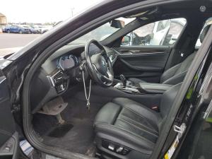 Black BMW 530 2019 in Vilnius, with an engine capacity of 2.00 L and mileage of 160 thousand km for 12500 €, photo 4 on AUTOMOTO.COM.LV