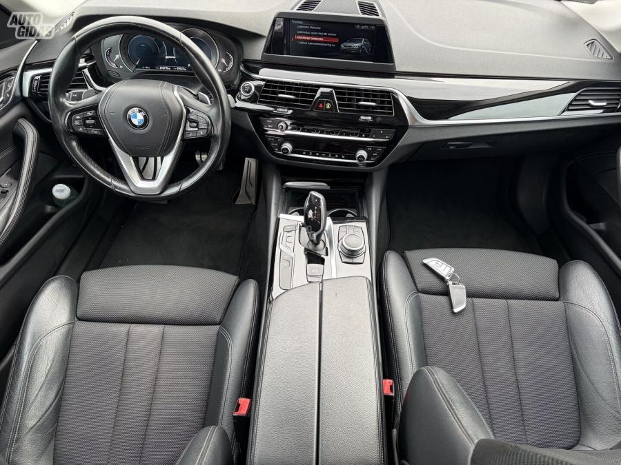 Melns BMW 530 2019 Viļņa, ar dzinēja tilpumu 2.00 L un nobraukumu 210 tūkst. km par 18900 €, foto 17 vietnē AUTOMOTO.COM.LV
