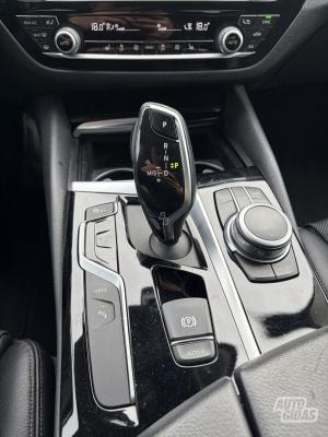 Melns BMW 530 2019 Viļņa, ar dzinēja tilpumu 2.00 L un nobraukumu 210 tūkst. km par 18900 €, foto 23 vietnē AUTOMOTO.COM.LV