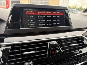 Black BMW 530 2019 in Vilnius, with an engine capacity of 2.00 L and mileage of 210 thousand km for 16999 €, photo 17 on AUTOMOTO.COM.LV