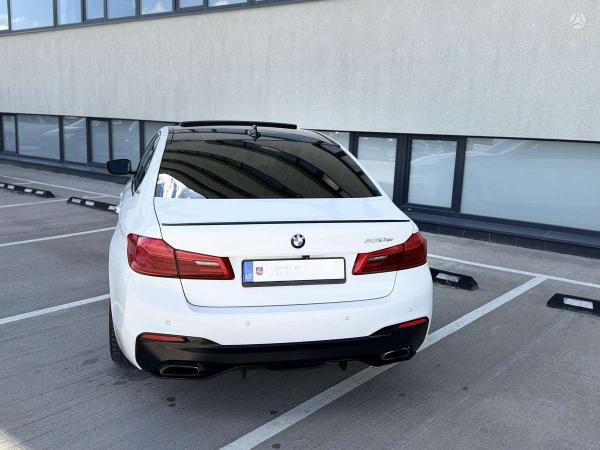 Melns BMW 530 2019 Viļņa, ar dzinēja tilpumu 0.00 L un nobraukumu 103 tūkst. km par 20900 €, foto 5 vietnē AUTOMOTO.COM.LV