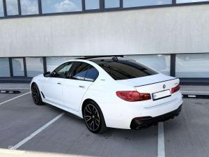 Melns BMW 530 2019 Viļņa, ar dzinēja tilpumu 0.00 L un nobraukumu 103 tūkst. km par 20900 €, foto 5 vietnē AUTOMOTO.COM.LV