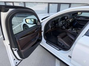Melns BMW 530 2019 Viļņa, ar dzinēja tilpumu 0.00 L un nobraukumu 103 tūkst. km par 20900 €, foto 8 vietnē AUTOMOTO.COM.LV