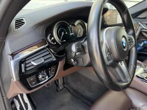 Melns BMW 530 2019 Viļņa, ar dzinēja tilpumu 0.00 L un nobraukumu 103 tūkst. km par 20900 €, foto 11 vietnē AUTOMOTO.COM.LV