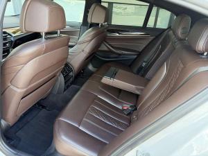 Melns BMW 530 2019 Viļņa, ar dzinēja tilpumu 0.00 L un nobraukumu 103 tūkst. km par 20900 €, foto 18 vietnē AUTOMOTO.COM.LV