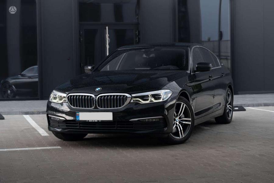 Black BMW 530 2019 in Vilnius, with an engine capacity of 2.00 L and mileage of 156 thousand km for 21785 €, photo 4 on AUTOMOTO.COM.LV