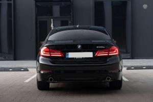 Black BMW 530 2019 in Vilnius, with an engine capacity of 2.00 L and mileage of 156 thousand km for 21785 €, photo 6 on AUTOMOTO.COM.LV
