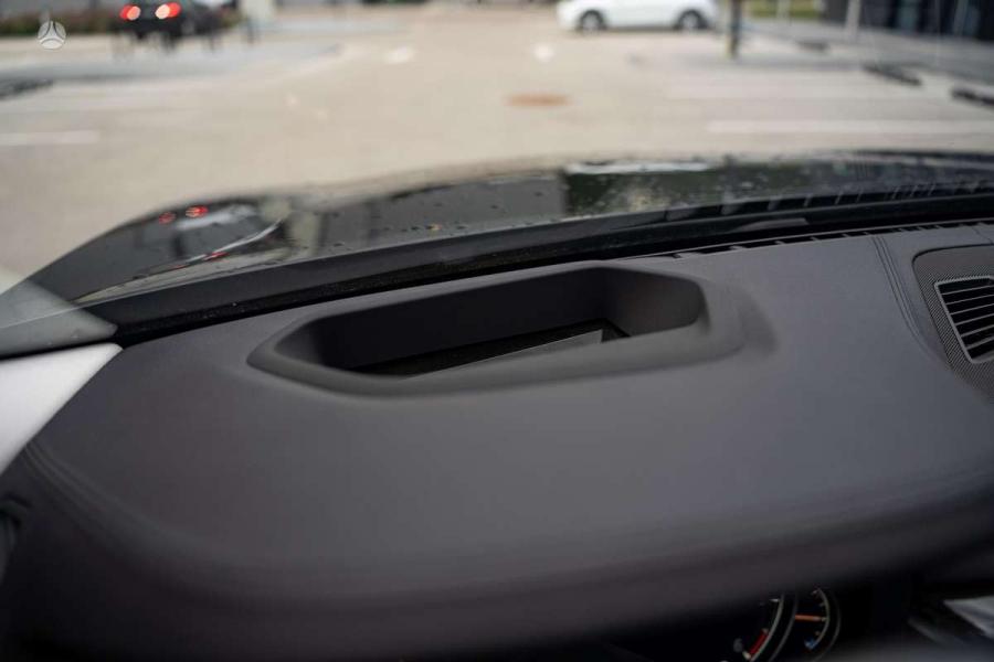 Black BMW 530 2019 in Vilnius, with an engine capacity of 2.00 L and mileage of 156 thousand km for 21785 €, photo 24 on AUTOMOTO.COM.LV
