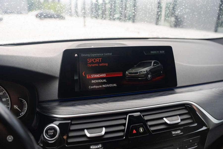 Black BMW 530 2019 in Vilnius, with an engine capacity of 2.00 L and mileage of 156 thousand km for 21785 €, photo 34 on AUTOMOTO.COM.LV