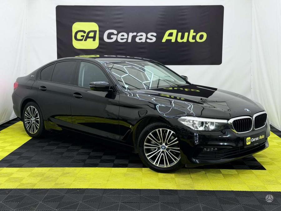 Black BMW 530 2019 in Vilnius, with an engine capacity of 2.00 L and mileage of 155 thousand km for 19450 €, photo 4 on AUTOMOTO.COM.LV