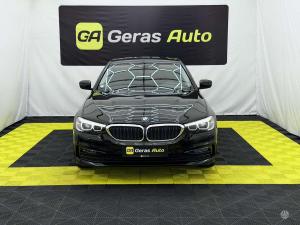 Black BMW 530 2019 in Vilnius, with an engine capacity of 2.00 L and mileage of 155 thousand km for 19450 €, photo 8 on AUTOMOTO.COM.LV