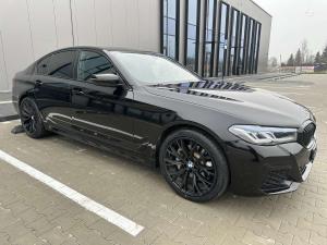 Melns BMW 530 2020 Viļņa, ar dzinēja tilpumu 2.00 L un nobraukumu 109 tūkst. km par 23700 €, foto 3 vietnē AUTOMOTO.COM.LV
