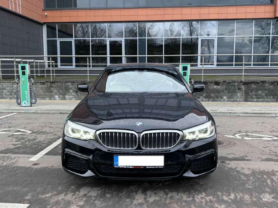 Melns BMW 530 2020 Viļņa, ar dzinēja tilpumu 2.00 L un nobraukumu 139 tūkst. km par 23900 €, foto 3 vietnē AUTOMOTO.COM.LV