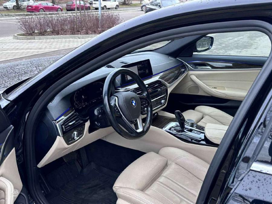 Melns BMW 530 2020 Viļņa, ar dzinēja tilpumu 2.00 L un nobraukumu 139 tūkst. km par 23900 €, foto 12 vietnē AUTOMOTO.COM.LV