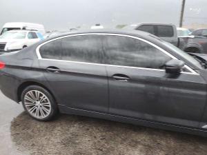Black BMW 530 2020 in Klaipeda, with an engine capacity of 2.00 L and mileage of 110 thousand km for 14200 €, photo 10 on AUTOMOTO.COM.LV