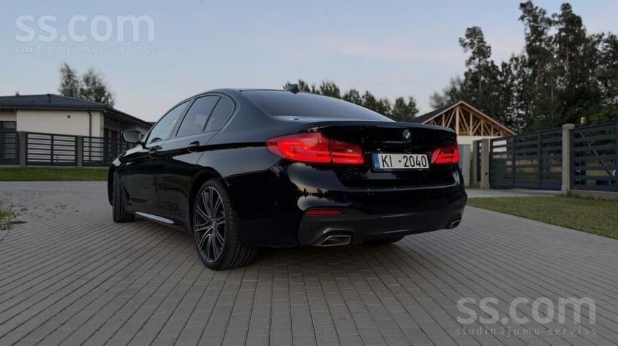 Black BMW 530 2020 in Riga, with an engine capacity of 2.00 L and mileage of 112 thousand km for 33990 €, photo 5 on AUTOMOTO.COM.LV