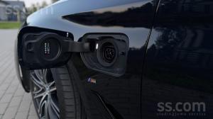 Black BMW 530 2020 in Riga, with an engine capacity of 2.00 L and mileage of 112 thousand km for 33990 €, photo 6 on AUTOMOTO.COM.LV
