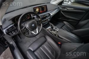Melns BMW 530 2021 Rīga, ar dzinēja tilpumu 3.00 L un nobraukumu 170 tūkst. km par 28550 €, foto 13 vietnē AUTOMOTO.COM.LV