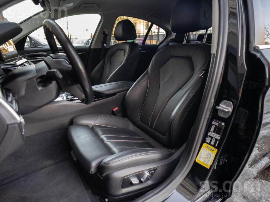 Melns BMW 530 2021 Rīga, ar dzinēja tilpumu 3.00 L un nobraukumu 170 tūkst. km par 28550 €, foto 14 vietnē AUTOMOTO.COM.LV