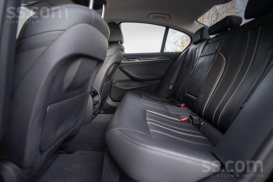 Melns BMW 530 2021 Rīga, ar dzinēja tilpumu 3.00 L un nobraukumu 170 tūkst. km par 28550 €, foto 36 vietnē AUTOMOTO.COM.LV