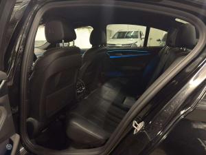 Black BMW 530 2021 in Vilnius, with an engine capacity of 1.95 L and mileage of 59 thousand km for 35900 €, photo 10 on AUTOMOTO.COM.LV