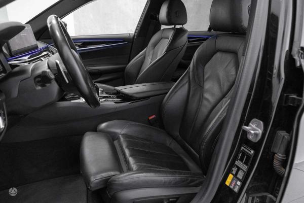 Melns BMW 530 2021 Viļņa, ar dzinēja tilpumu 0.00 L un nobraukumu 59 tūkst. km par 35900 €, foto 8 vietnē AUTOMOTO.COM.LV