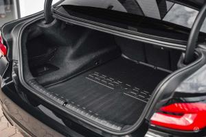 Black BMW 530 2021 in Vilnius, with an engine capacity of 2.00 L and mileage of 51 thousand km for 29880 €, photo 32 on AUTOMOTO.COM.LV